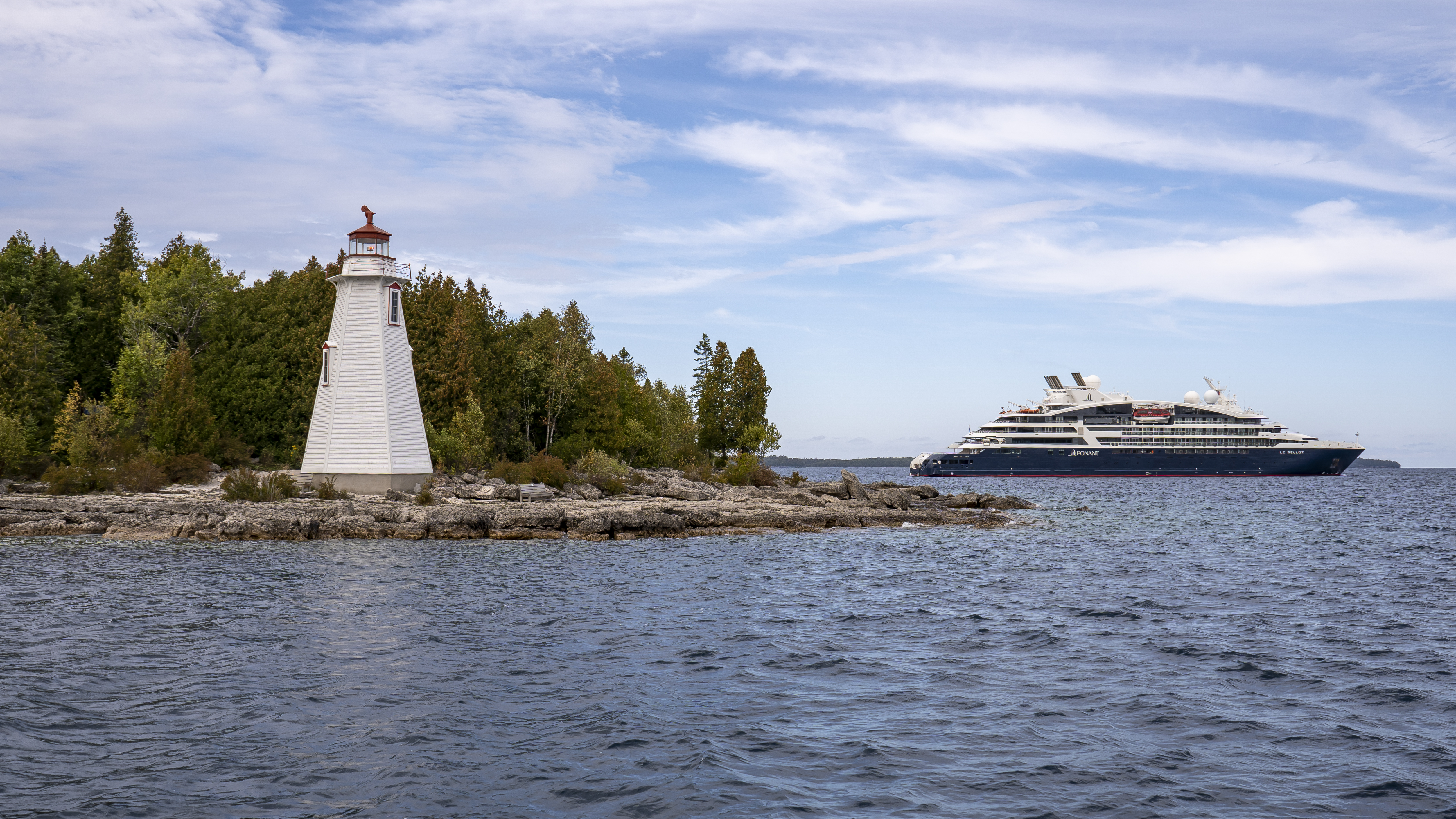 Great Lakes Cruise Lines - Cruise the Great Lakes